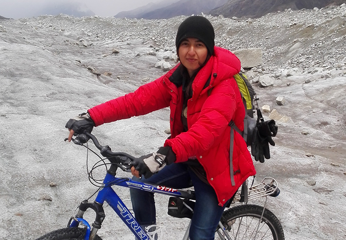 Samar Khan Has Created a National Record In One Attempt.